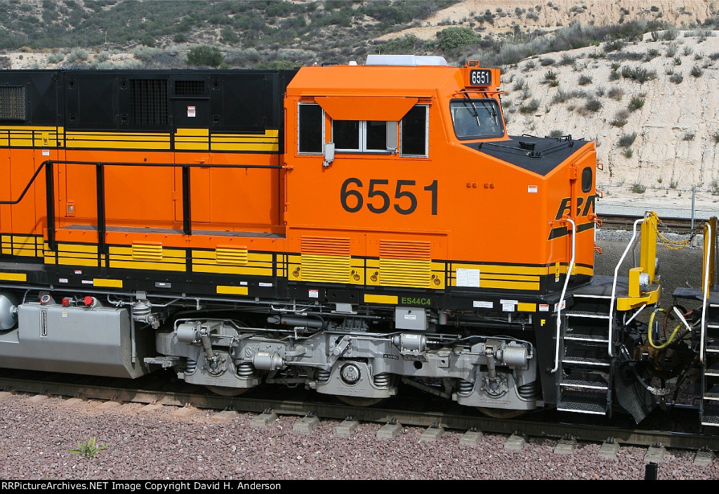 BNSF 6551